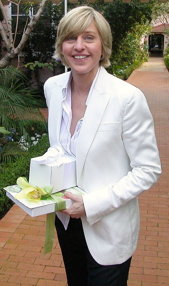 Ellen_DeGeneres_2004.jpg