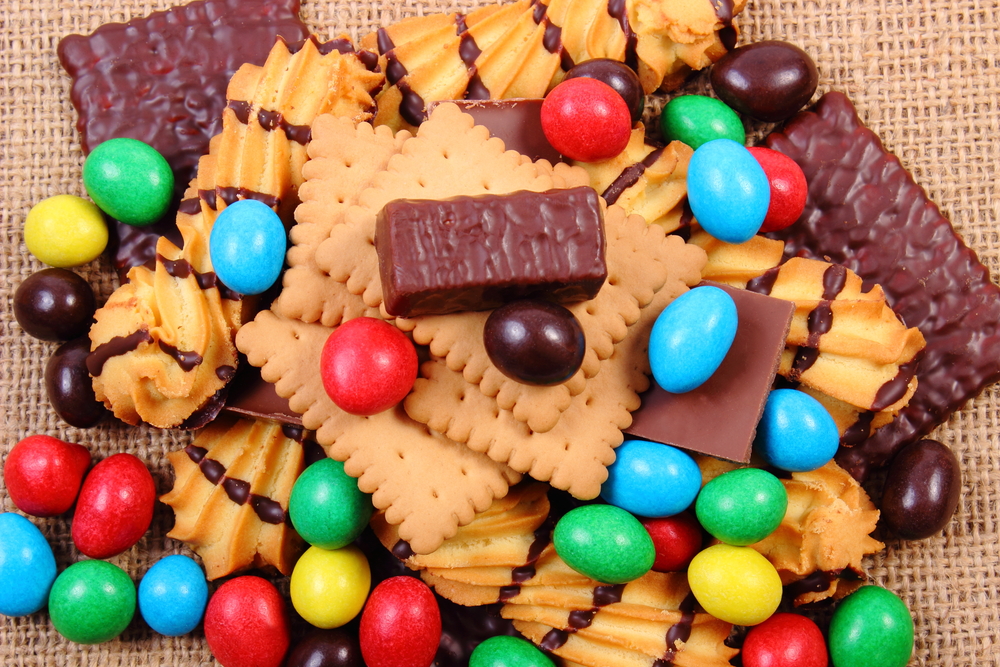 2Girls1Snack: Too Many (Free) Snacks – Bwog