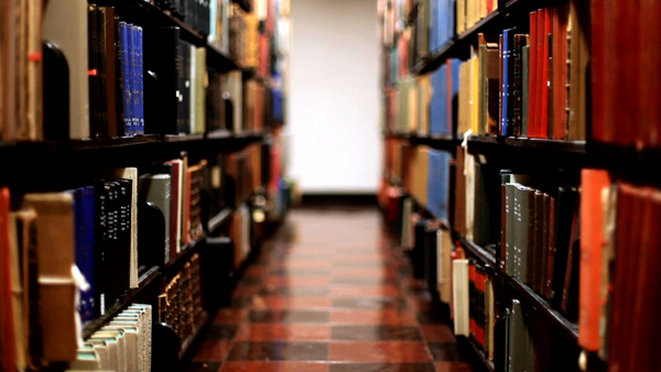 Library Review: The Stacks – Bwog