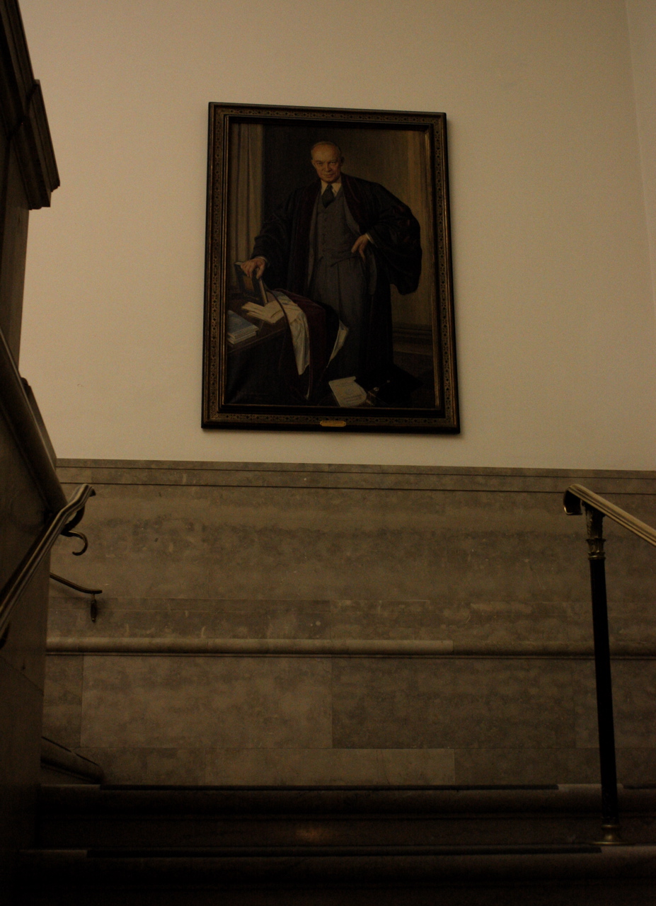 A Tribute To Eisenhower's Butler Portrait – Bwog