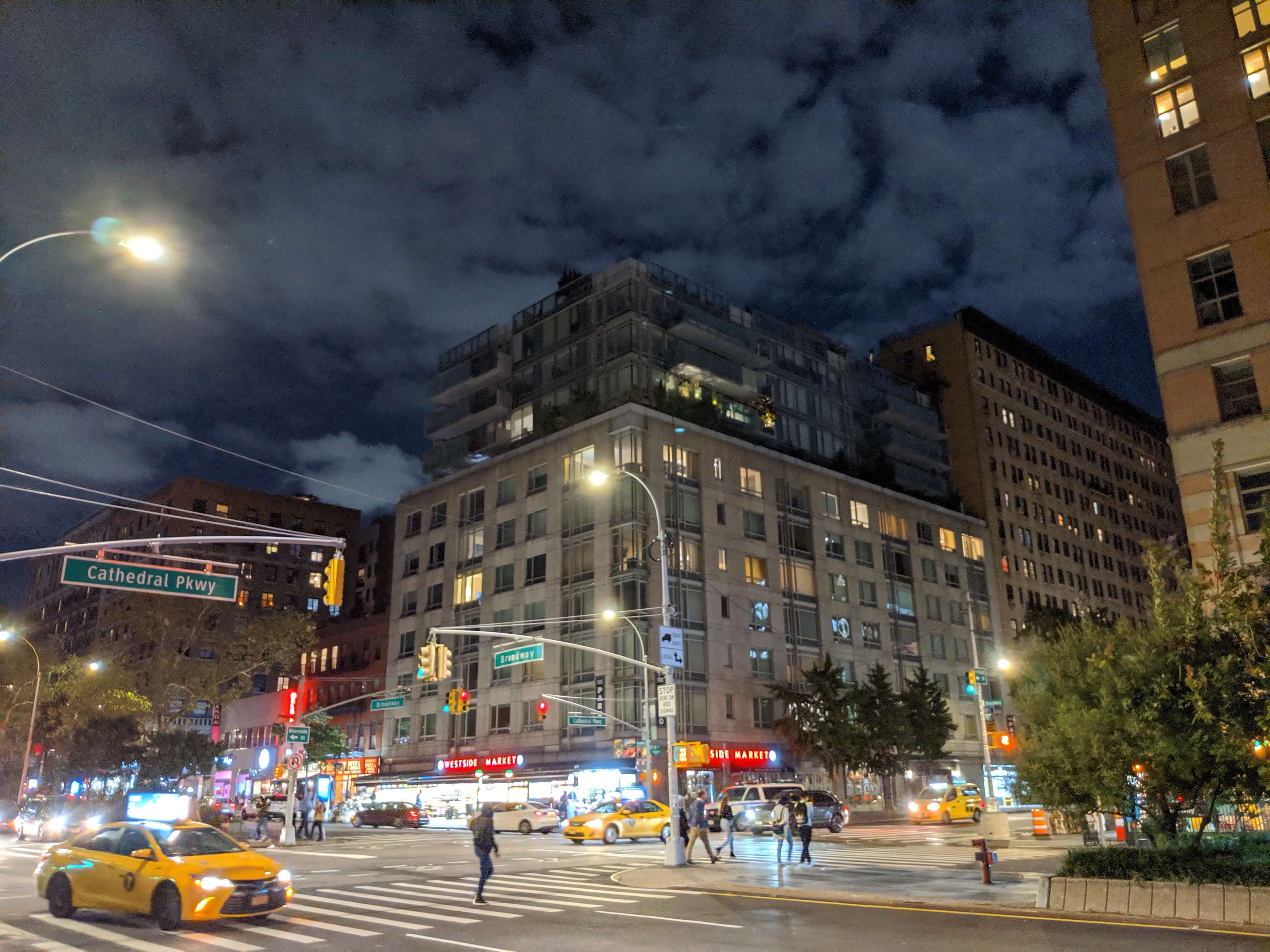 In The Space Between Columbia And Barnard: A Poem – Bwog