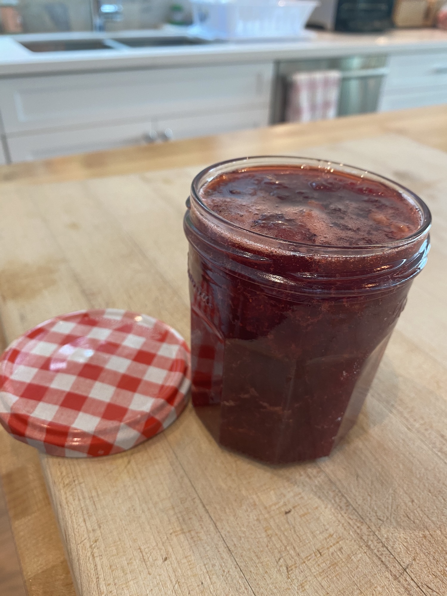 CWB: Homemade Strawberry Jam – Bwog