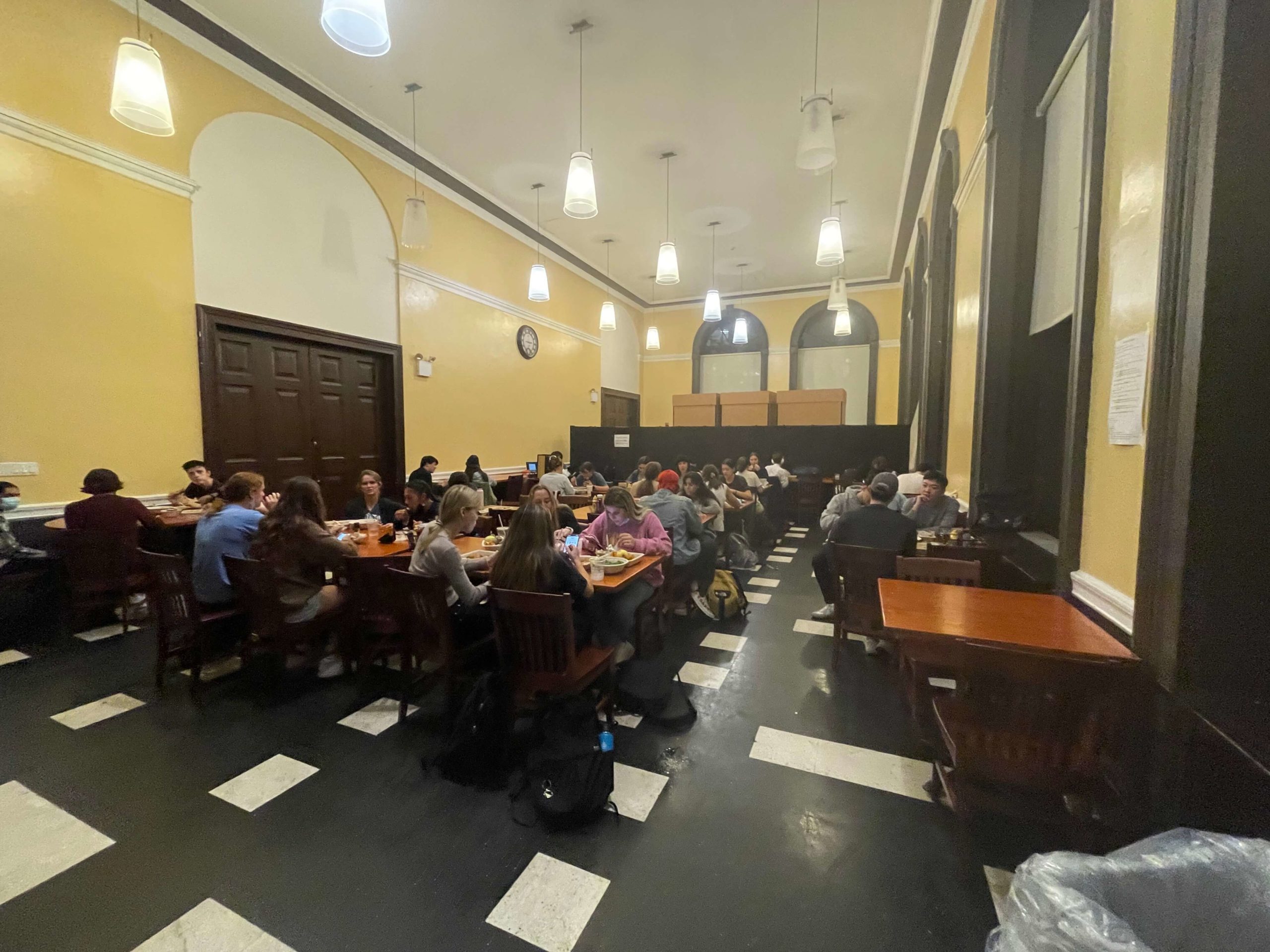 Indoor Dining At Columbia Is Back: A Sophomore's First Time Indoor ...