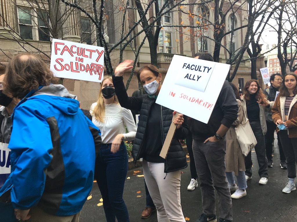 Faculty Show Support For Student Workers As Mediation With University ...