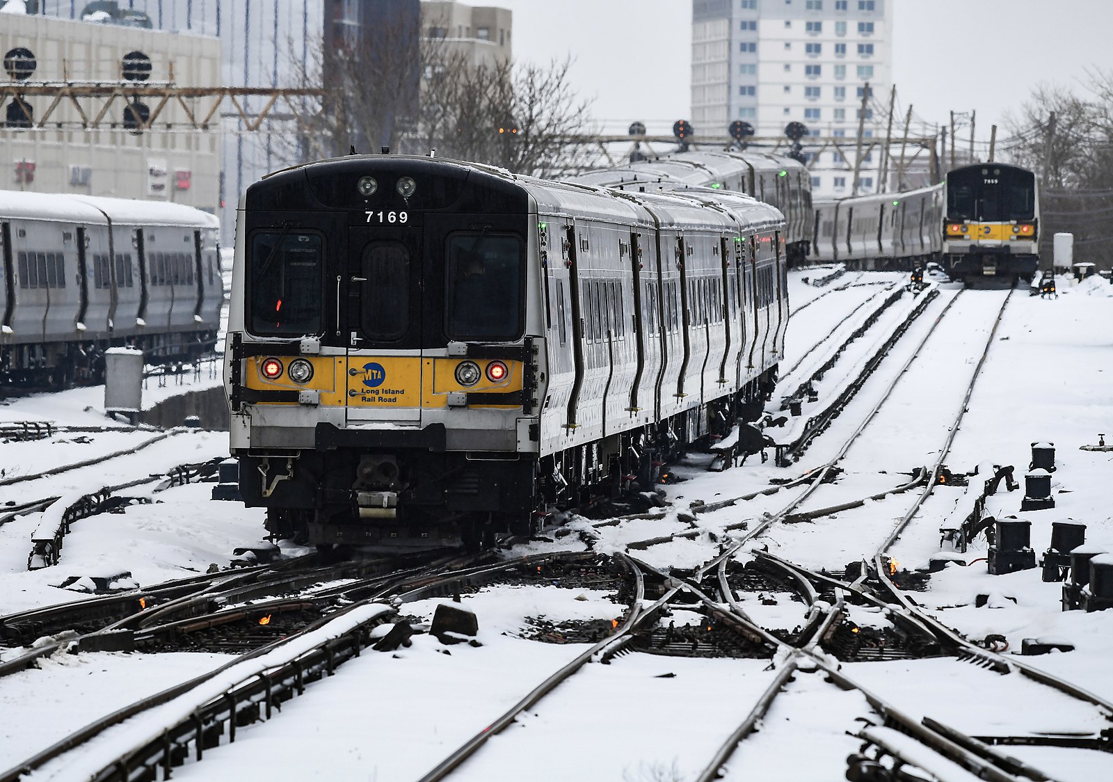 Bwoglines: New Subway Car Edition – Bwog