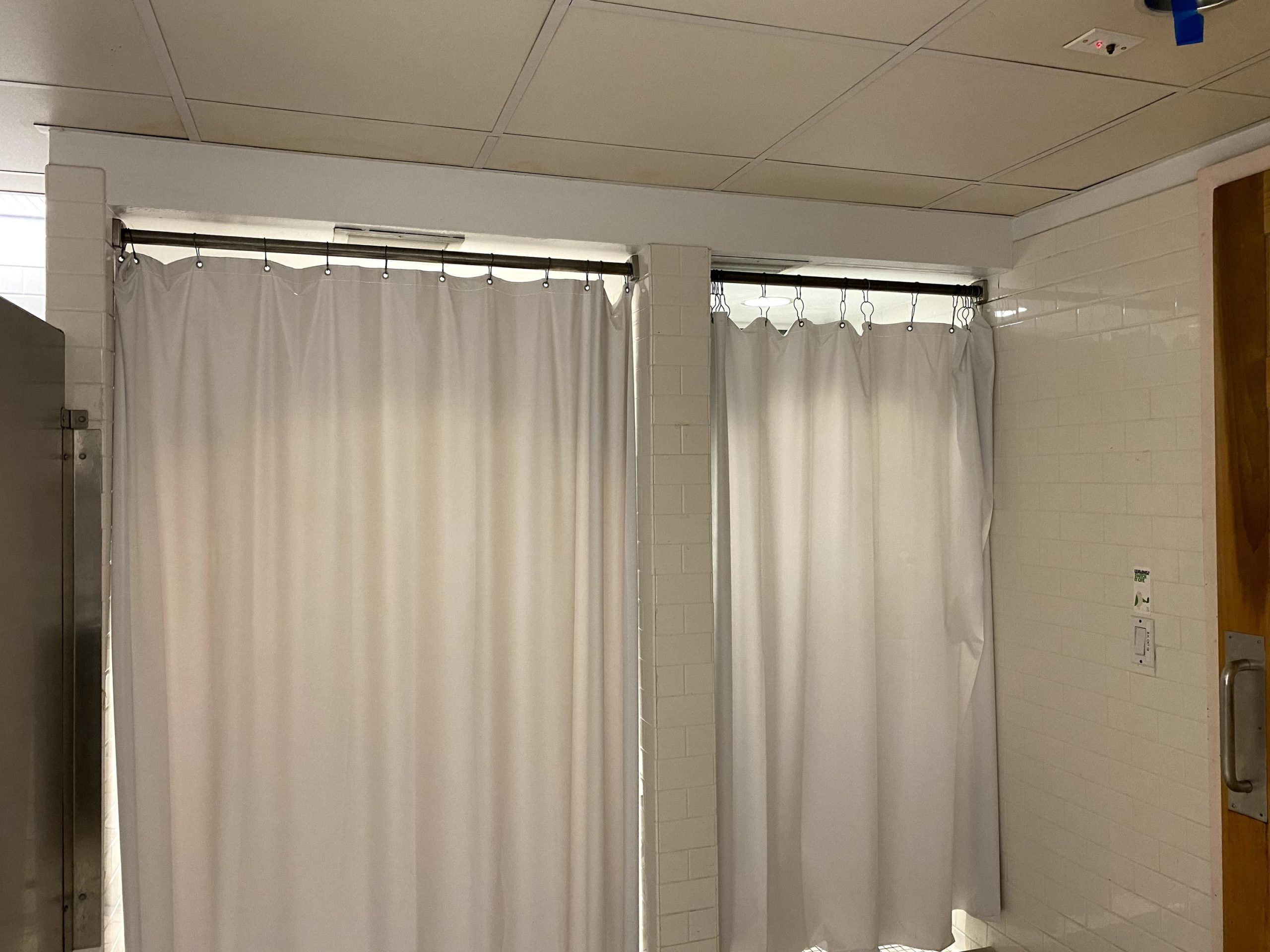 Please Stop Using Our Showers. Love, A Brooks Resident – Bwog