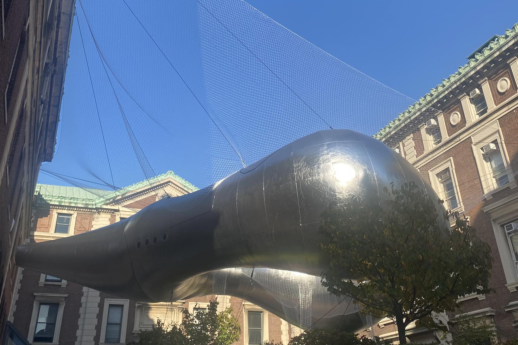 “Cloud”: The GSAPP Project Installed Above Avery Plaza – Bwog